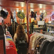 RED LIGHT CLOTHING EXCHANGE - 92 Photos & 185 Reviews - 3590 SE ...