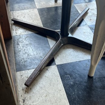 LOVELY - Updated June 2025 - 126 Photos & 110 Reviews - 111 Main St ...