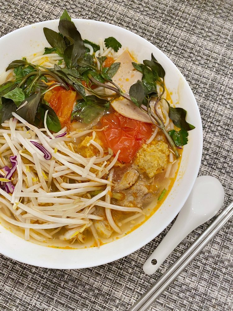 PHO METRO - Updated June 2025 - 242 Photos & 71 Reviews - 2499 ...