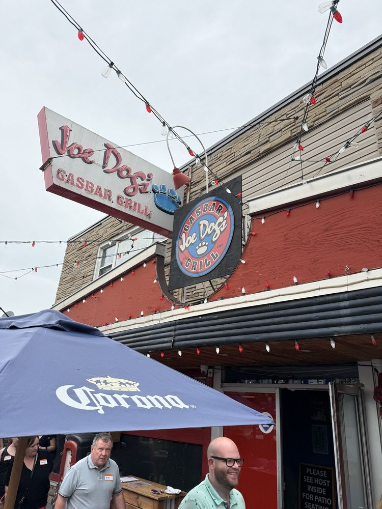 JOE DOG’S GASBAR GRILL - Updated December 2025 - 18 Photos & 36 Reviews ...