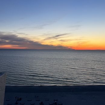 LEVEL 11 ROOFTOP BAR & LOUNGE - TEMP. CLOSED - Updated March 2025 - 391 ...