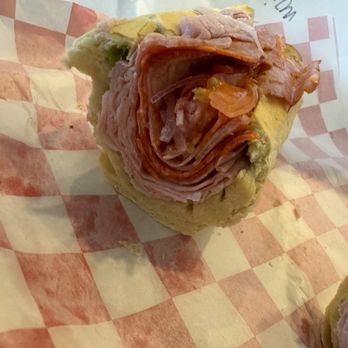 THE SUBSLINGERS - Updated September 2024 - 85 Photos & 140 Reviews - 21 ...