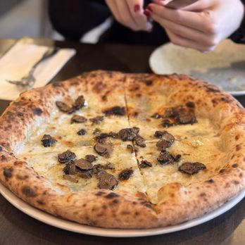 EMILIO’S WOOD FIRE PIZZA - Updated December 2025 - 153 Photos & 116 ...