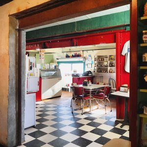 THE PATISSERIE ON MAIN - Updated August 2024 - 16 Photos - 129 S Main ...