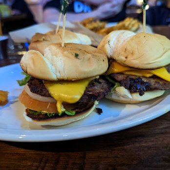 BUZZ INN STEAKHOUSE - Updated December 2025 - 58 Photos & 120 Reviews ...