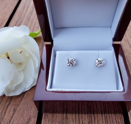 EMPEROR DIAMONDS - Updated August 2025 - 550 S Hill St, Los Angeles ...