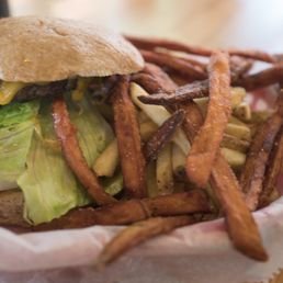 PHIL’S ICEHOUSE - Updated June 2025 - 238 Photos & 621 Reviews - 5620 ...