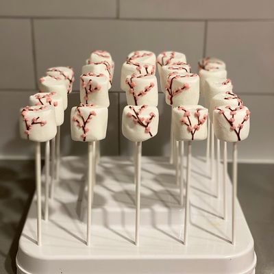 BEELICIOUS CAKES - 1085 Photos & 38 Reviews - Victorville, California ...