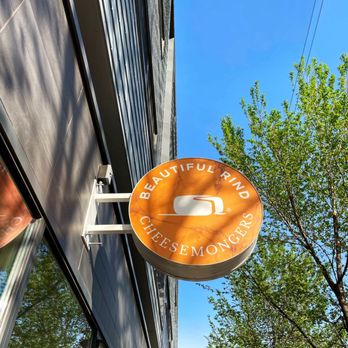 BEAUTIFUL RIND - 138 Photos & 79 Reviews - 2211 N Milwaukee Ave ...