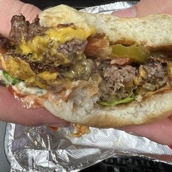 PAPA DOGZ - Updated December 2025 - 42 Photos & 38 Reviews - 707 Dixie ...