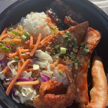 CHEBOGZ - Updated June 2024 - 172 Photos & 72 Reviews - 2710 Beacon Ave ...