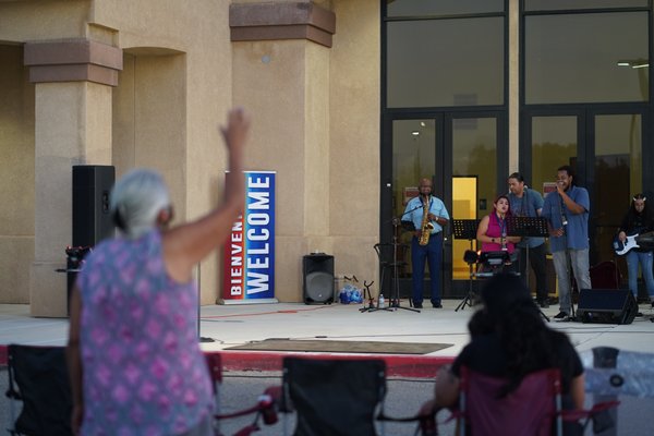 SUNRISE CHURCH VICTORVILLE - Updated May 2026 - 12 Photos - 13495 ...