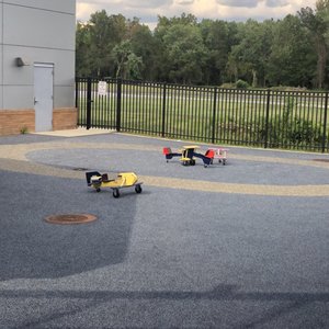 LINSON E ELLEN, SWIMMING POOL - 14 Photos - Swimming Pools - 5211 Paint ...