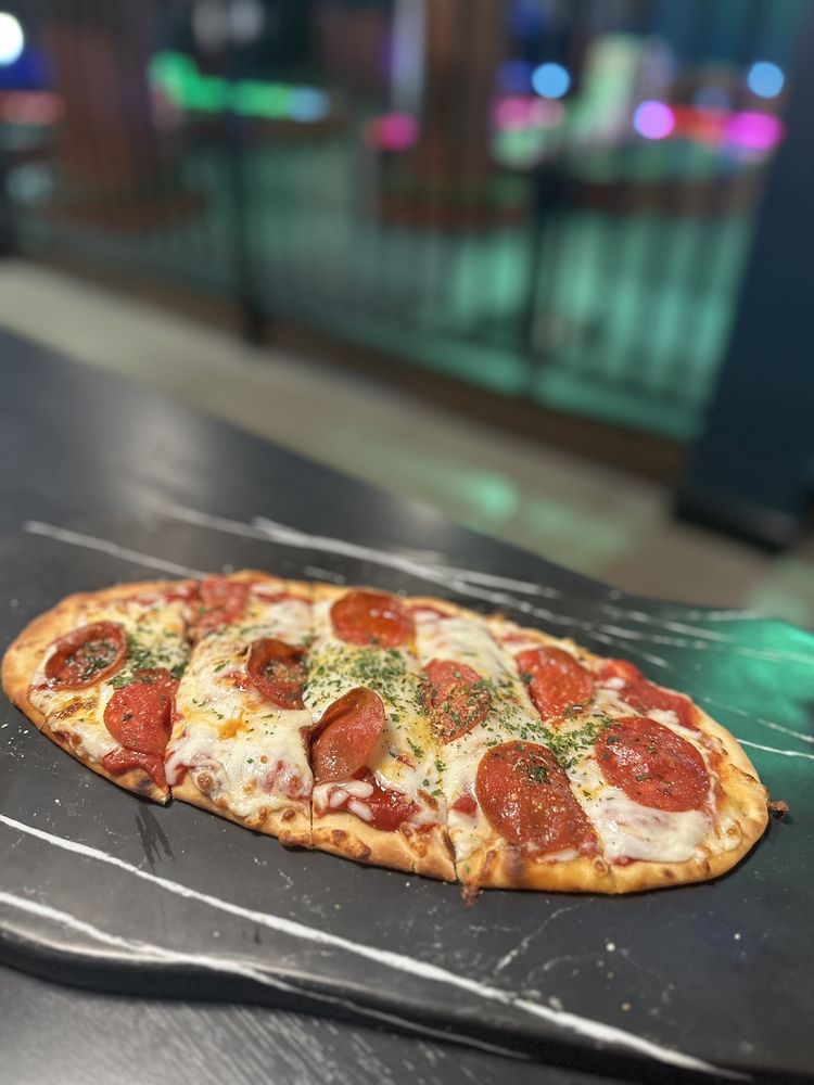 PUTT NATION - Updated April 2025 - 156 Photos & 70 Reviews - 1995 Mall ...