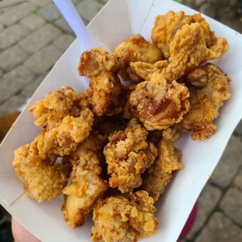 PG CLUCKS - Updated December 2025 - 223 Photos & 214 Reviews - 610 ...