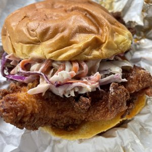 URBAN BIRD HOT CHICKEN - 56 Photos & 25 Reviews - 27120 Fulshear Bend ...