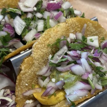 SEIS KITCHEN - Updated July 2025 - 30 Photos & 17 Reviews - 6530 E ...