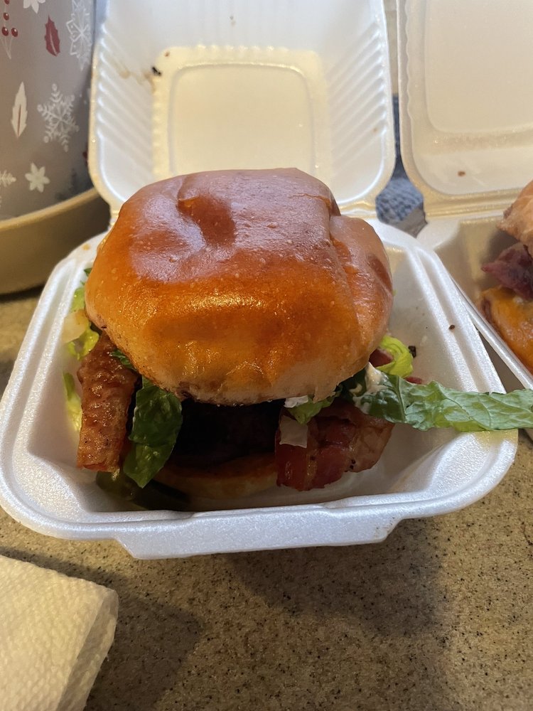 DITTYS PIZZA & PIE - Updated June 2024 - 12 Photos & 18 Reviews - 25 E ...