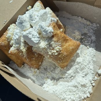 BEIGNETS - Updated December 2025 - 397 Photos & 354 Reviews - 45 ...
