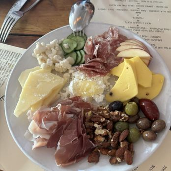 TRATTO - Updated November 2024 - 800 Photos & 426 Reviews - 1505 E Van ...