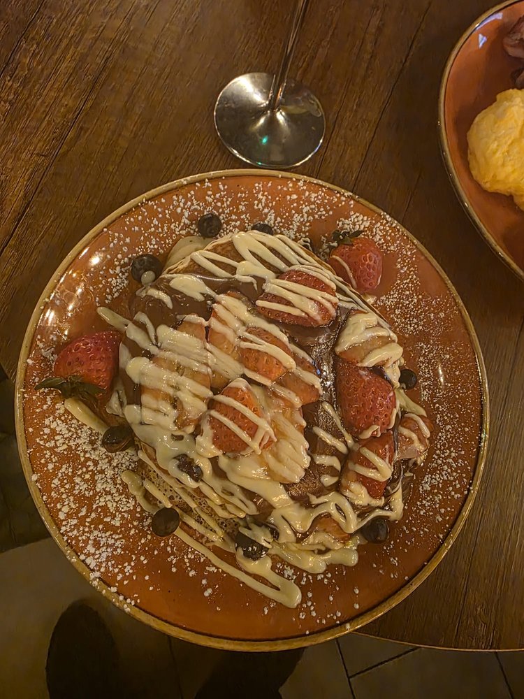 CRAZY SALAD - Updated October 2025 - 12 Photos & 10 Reviews - 33-35 ...