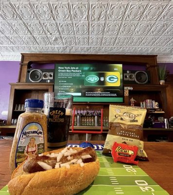 HOT LUNCH - Updated May 2024 - 70 Photos & 36 Reviews - 708 1/4 E ...