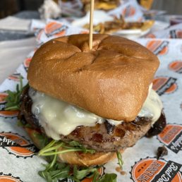 5280 BURGER BAR - DENVER - Updated November 2024 - 1976 Photos & 2024 ...