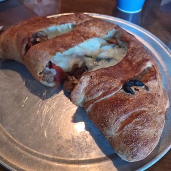 BROZINNI PIZZERIA - 342 Photos & 443 Reviews - 8810 S Emerson Ave ...