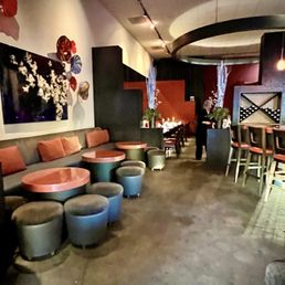 DEWZ RESTAURANT - Updated September 2025 - 500 Photos & 750 Reviews ...