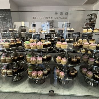 GEORGETOWN CUPCAKE - Updated April 2024 - 3693 Photos & 4248 Reviews ...
