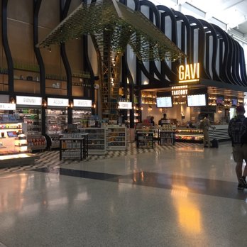 GEORGE BUSH INTERCONTINENTAL AIRPORT - TERMINAL E - 347 Photos & 186 ...