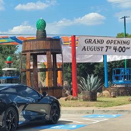 EL REFU - Updated October 2025 - 122 Photos & 93 Reviews - 17111 ...