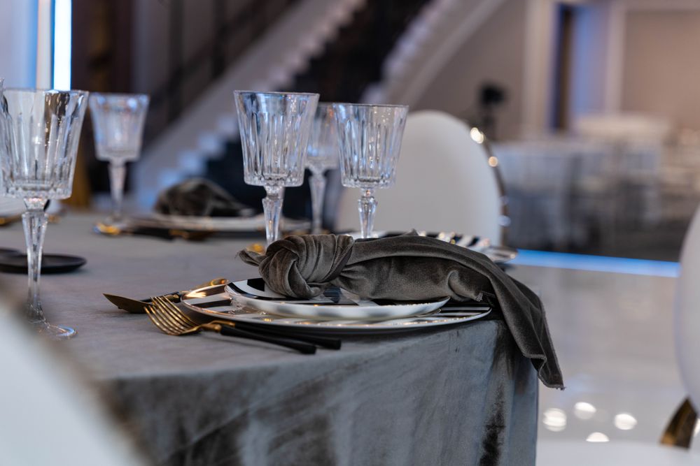 VATICAN BANQUET HALL - 360 Photos & 92 Reviews - 6913 Van Nuys Blvd ...