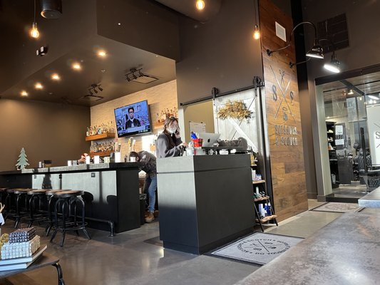 SCISSORS & SCOTCH - Updated December 2025 - 21 Photos & 16 Reviews ...