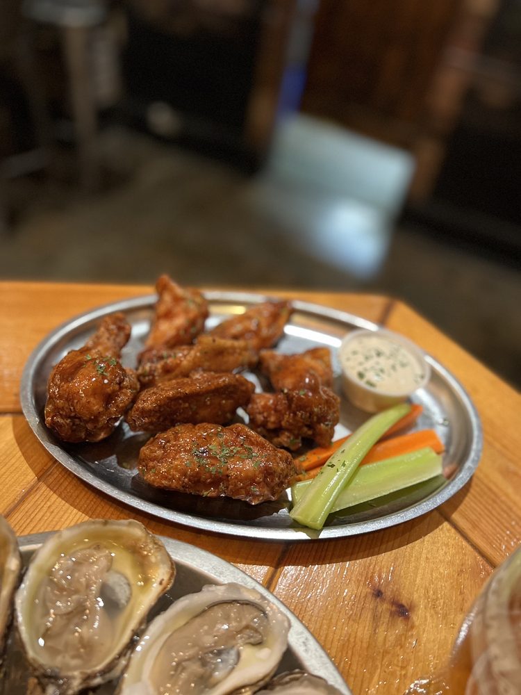 ONE DUKE TAVERN - Updated October 2025 - 79 Photos & 33 Reviews - 1 ...