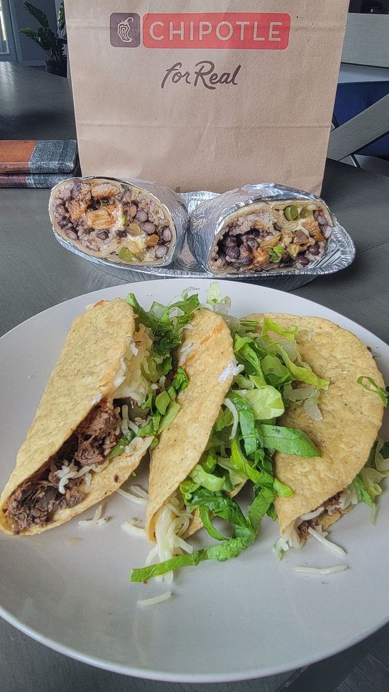 CHIPOTLE MEXICAN GRILL - Updated February 2025 - 12 Photos & 42 Reviews ...