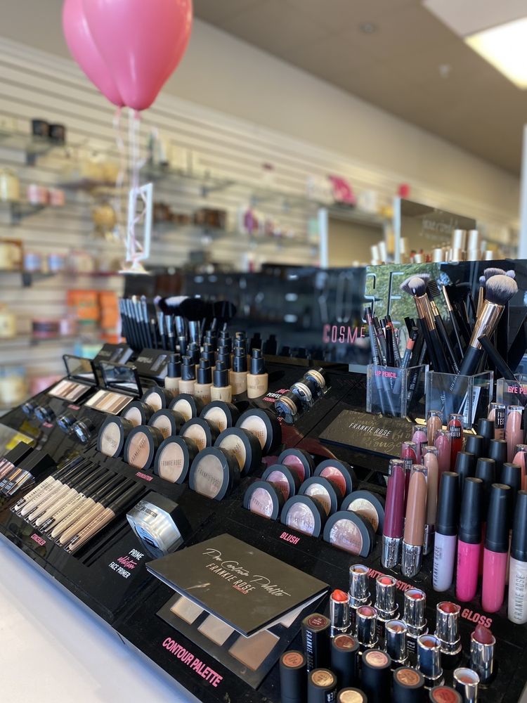 PLANET BEAUTY - Updated January 2026 - 23 Photos & 46 Reviews - 950 ...