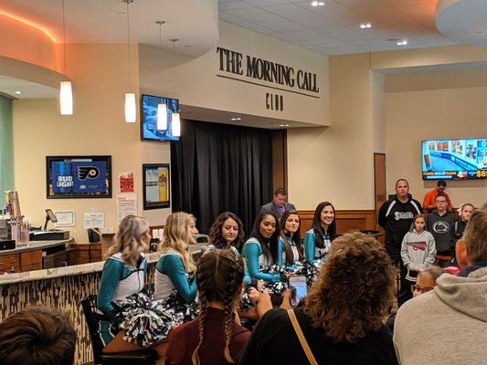 PPL CENTER - 158 Photos & 59 Reviews - 701 Hamilton St, Allentown ...