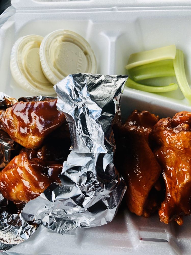 CHEX GRILL & WINGS - 46 Photos & 60 Reviews - 8517 Davis Lake Pkwy ...