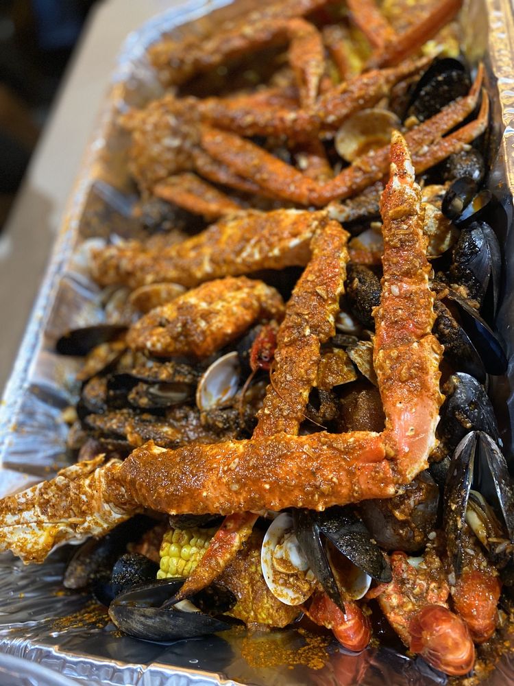 MR AND MRS CRAB - 402 Photos & 407 Reviews - 4426 W Gandy Blvd, Tampa ...