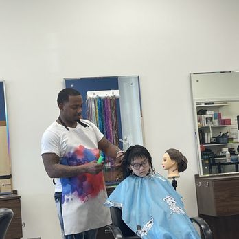 HAIR CUTTERY COLOR & HAIRCUTS - SPRINGFIELD - Updated December 2025 ...