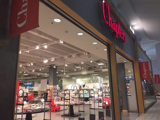 CHAPTERS - Updated October 2025 - 15 Photos & 17 Reviews - 6455 Macleod ...