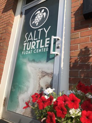 THE SALTY TURTLE FLOAT CENTER - Updated October 2025 - 24 Photos & 12 ...