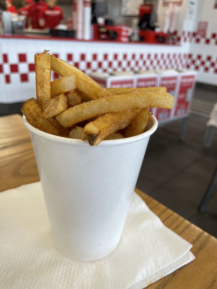 FIVE GUYS - Updated November 2024 - 41 Photos & 49 Reviews - 202 ...