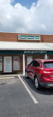 SIMPLY SOUTHERN BISTRO - Updated December 2025 - 134 Photos & 202 ...