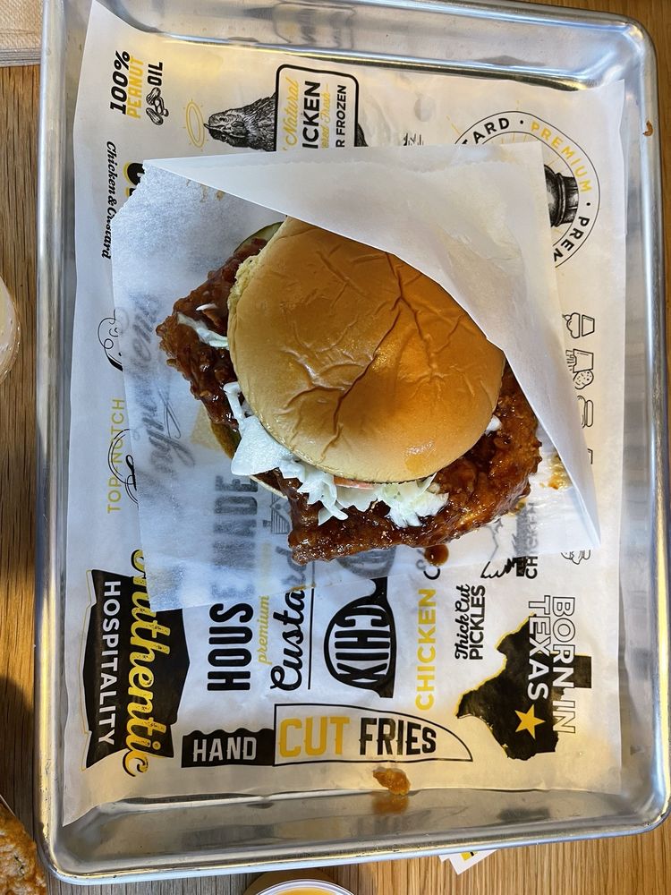 SUPER CHIX - Updated August 2025 - 33 Photos & 57 Reviews - 2390 Marvin ...