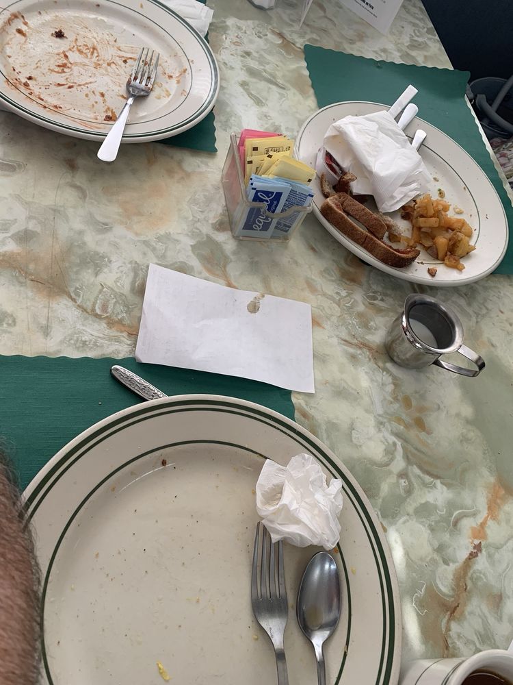 QUAKER DINER - Updated August 2025 - 136 Photos & 159 Reviews - 319 ...