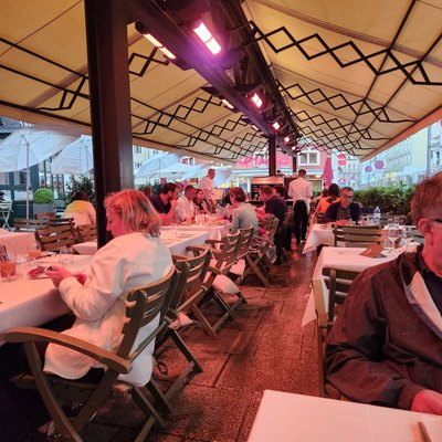 PLACHUTTAS GASTHAUS ZUR OPER - Updated June 2024 - 316 Photos & 141 ...