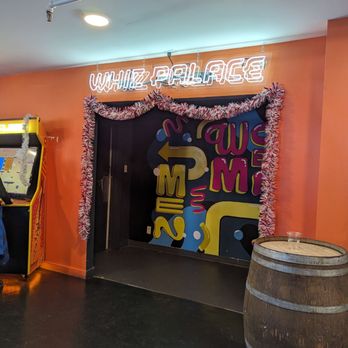 CIDERCADE AUSTIN - Updated June 2024 - 683 Photos & 429 Reviews - 600 E ...
