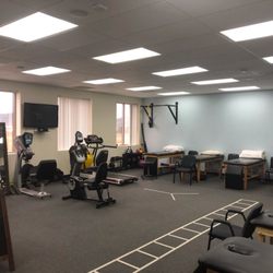 ALL STAR PHYSICAL THERAPY - 16 Photos & 28 Reviews - 25136 Hancock Ave ...